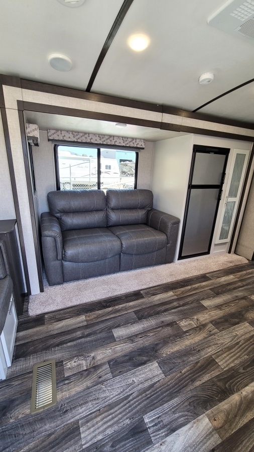 Used 2019 Keystone RV Bullet Premier 26UDPR Travel Trailer For Sale ...