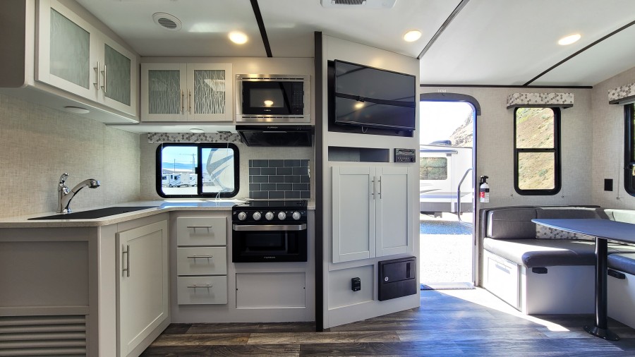 Used 2019 Keystone RV Bullet Premier 26UDPR Travel Trailer For Sale ...