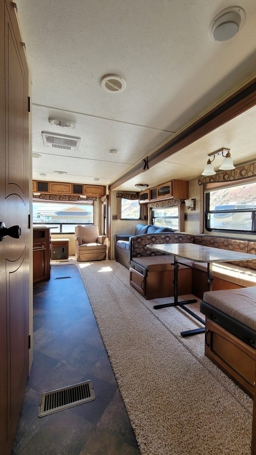 Used 2014 Keystone RV Springdale 266RL Travel Trailer For Sale ...