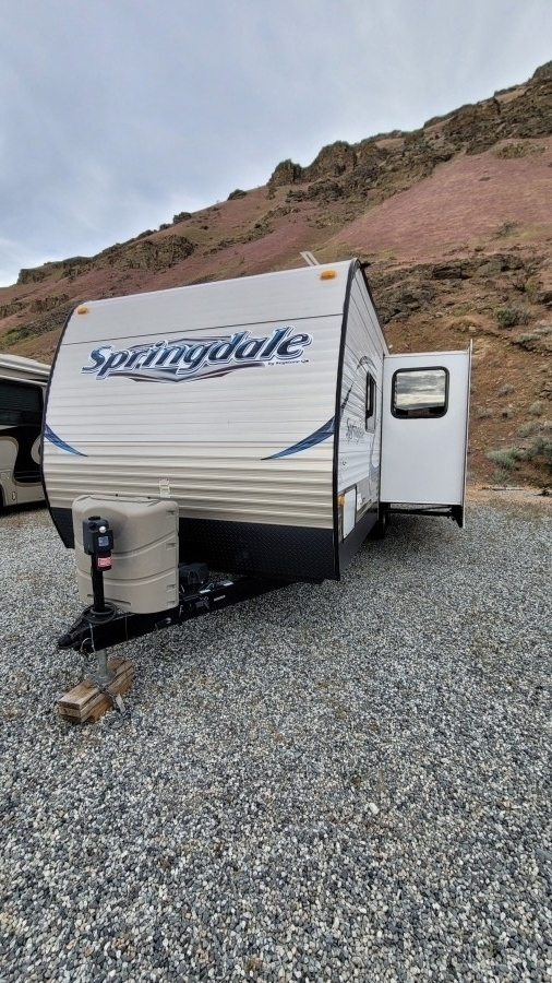 Used 2014 Keystone RV Springdale 266RL Travel Trailer For Sale ...